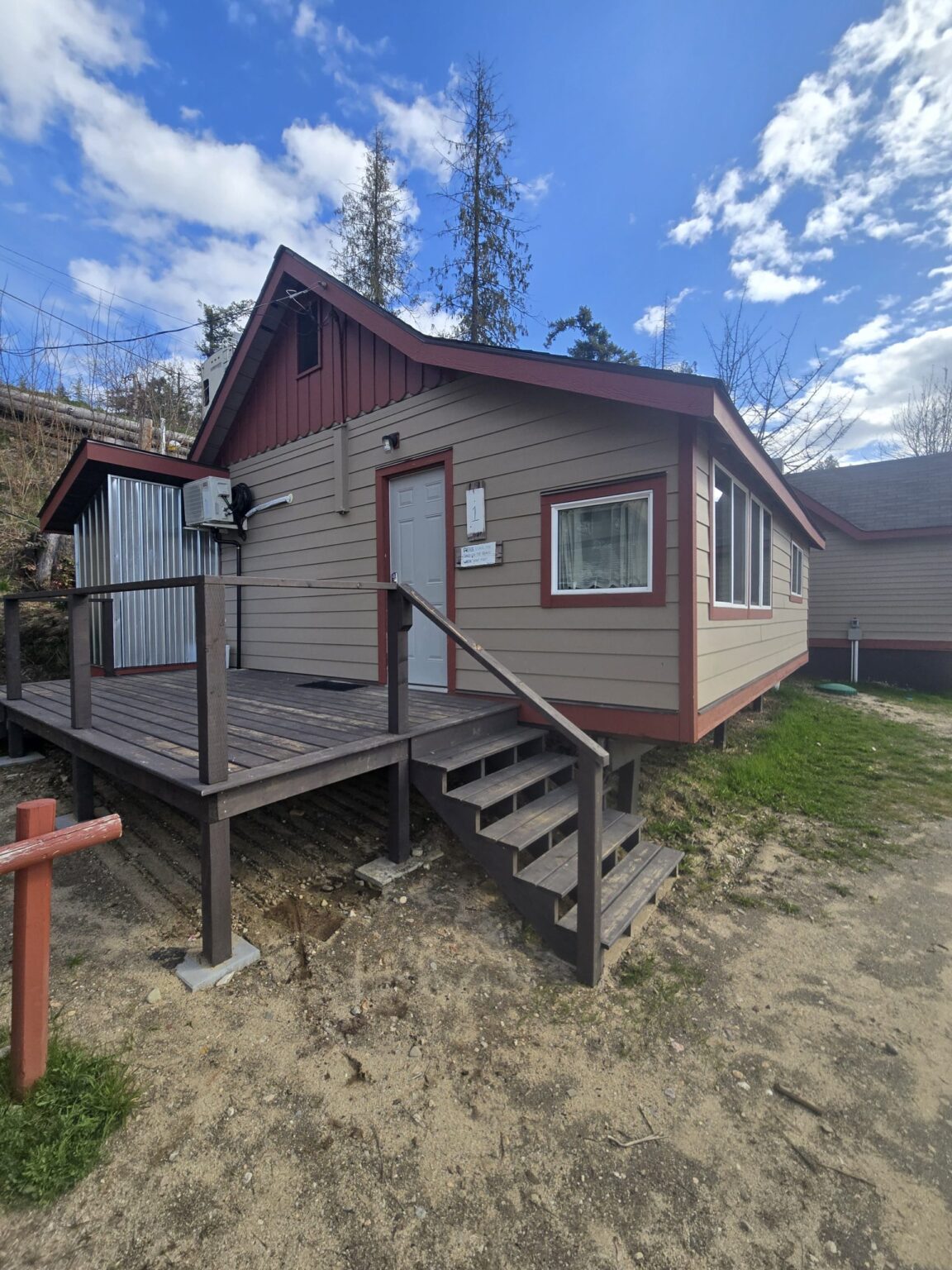 The Heritage House - Mabel Lake Resort & Marina